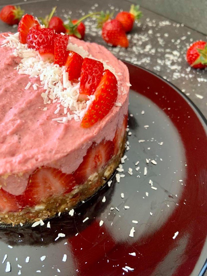 [FOOD] Fraisier cru - Yoga, Running, Cours de cuisine, Bien être à ...